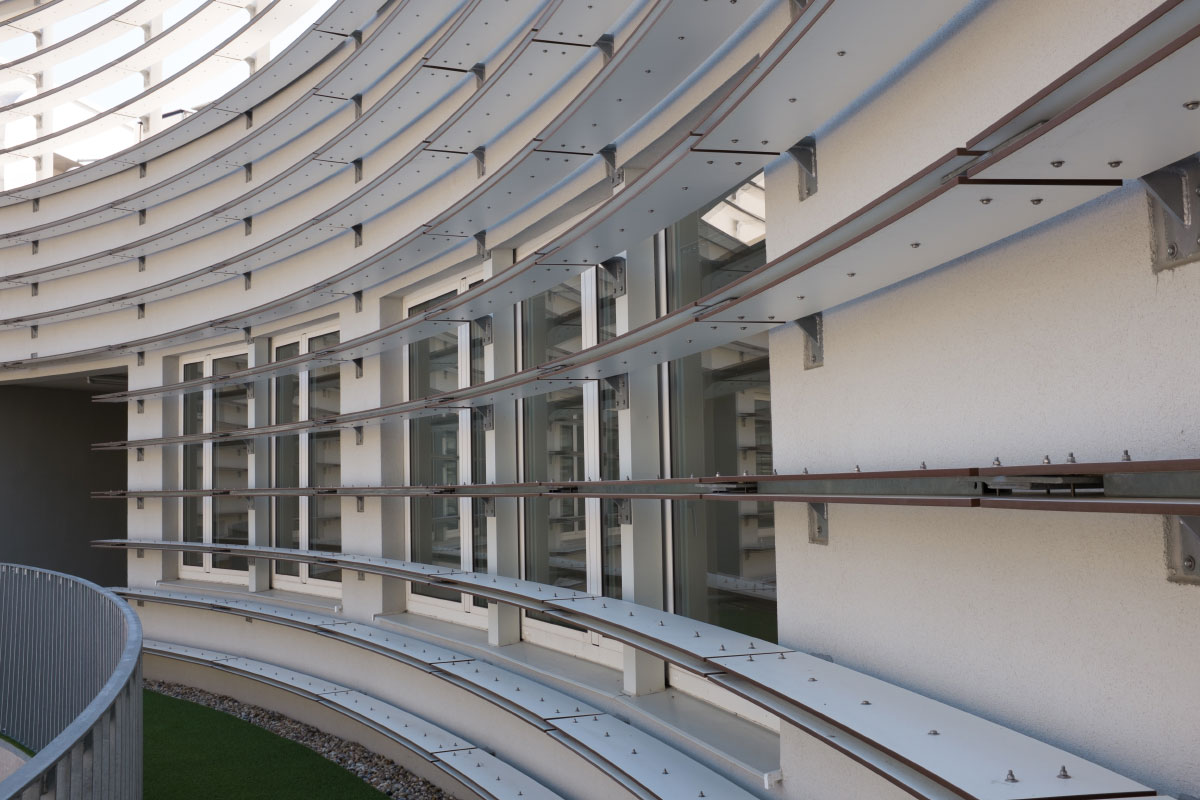 Can You Use HPL Panels in a Curved Design?