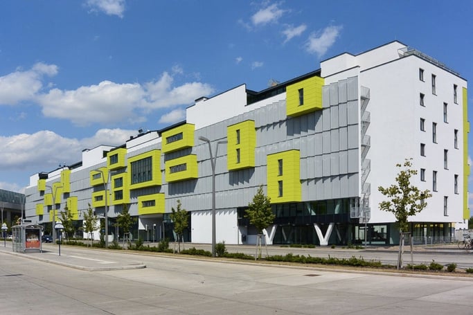 How to Install Phenolic Panels