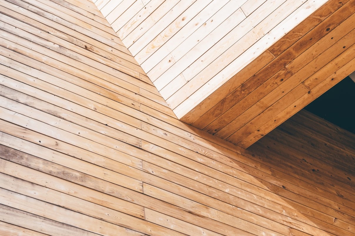 Natural Wood Panels vs. Phenolic Panels